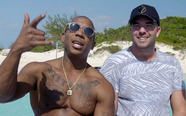Fyre 2019 store